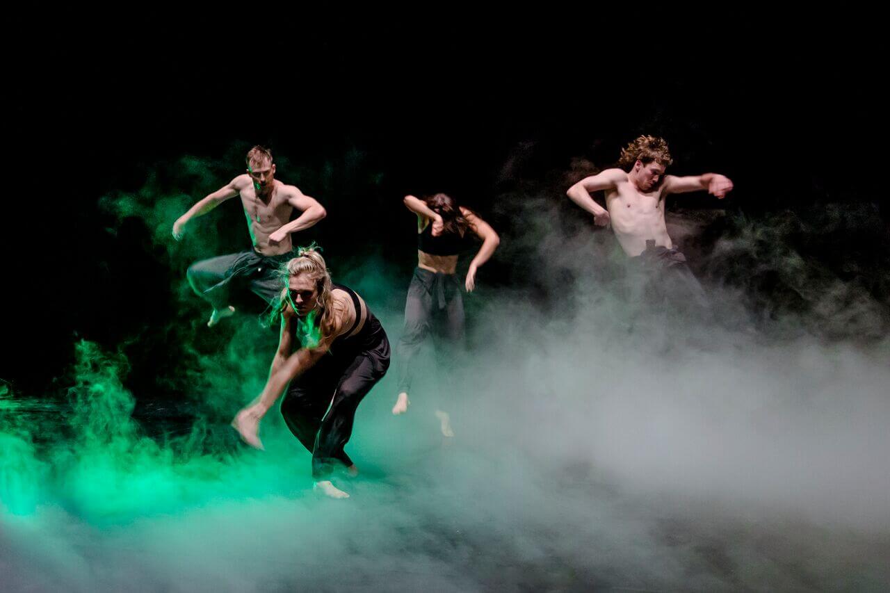 Women Perform Strongly at Australian Dance Awards | F magazine online